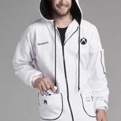 Microsoft presenta Xbox Onesie, la prenda para los jugadores