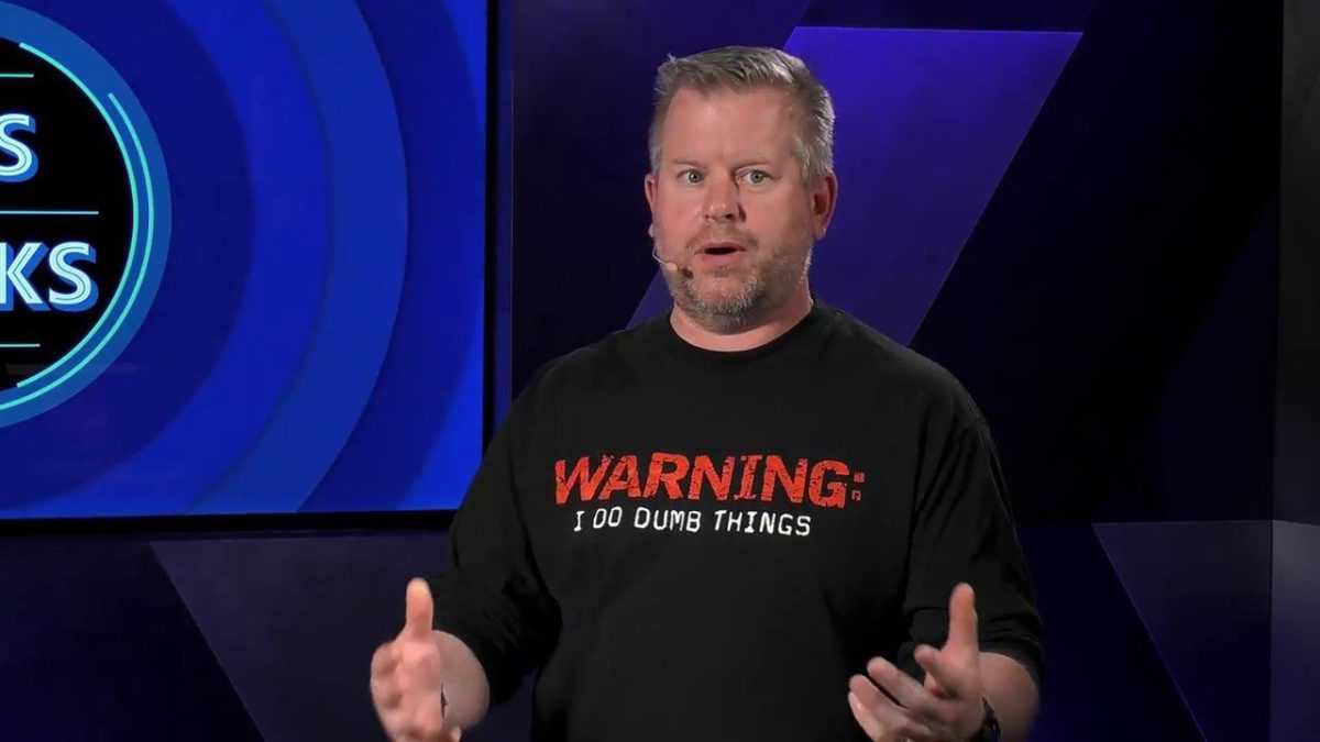 Bill Stillwell, uno de los responsables de la retrocompatibilidad y ...