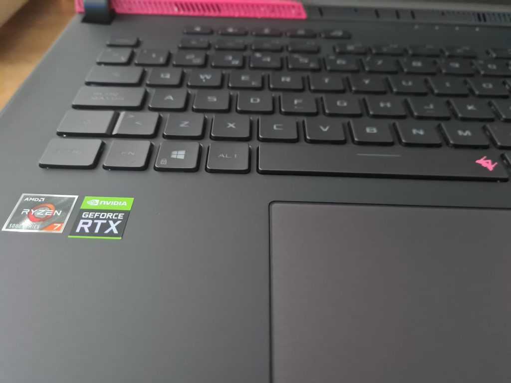 Analizamos el Asus ROG Strix G513, una verdadera bestia para jugar ...